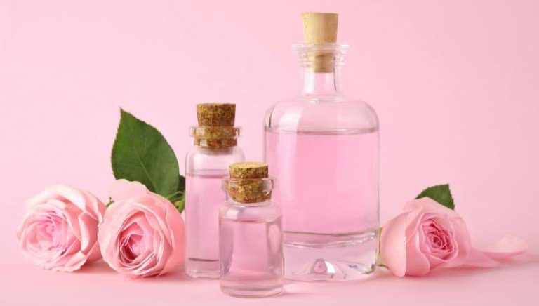 Rose Water Skin Care Benefits